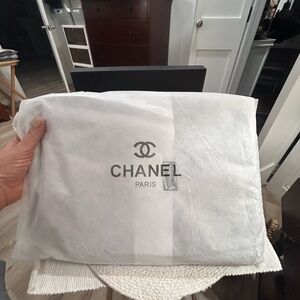 Chanel Beauté | Bags | Chanel Black Quilted Case 5x 1 Laptop Caselast ...